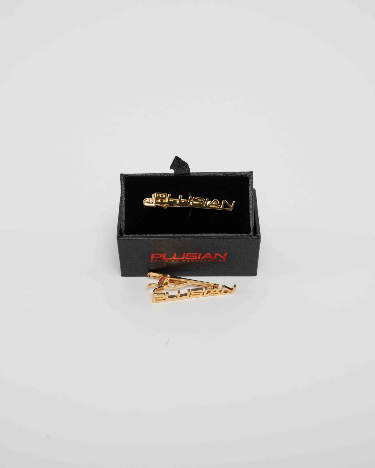 Plusian Clip – Merchandise Mcplus